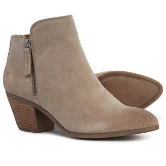 Frye | Shoes | Frye Judith Double Zip Ankle Booties Size 8 | Poshmark